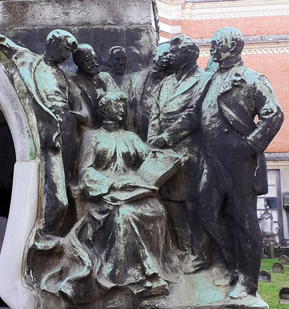 I fratelli Treves e Cordelia (Cimitero Monumentale di Milano) – Storie ...